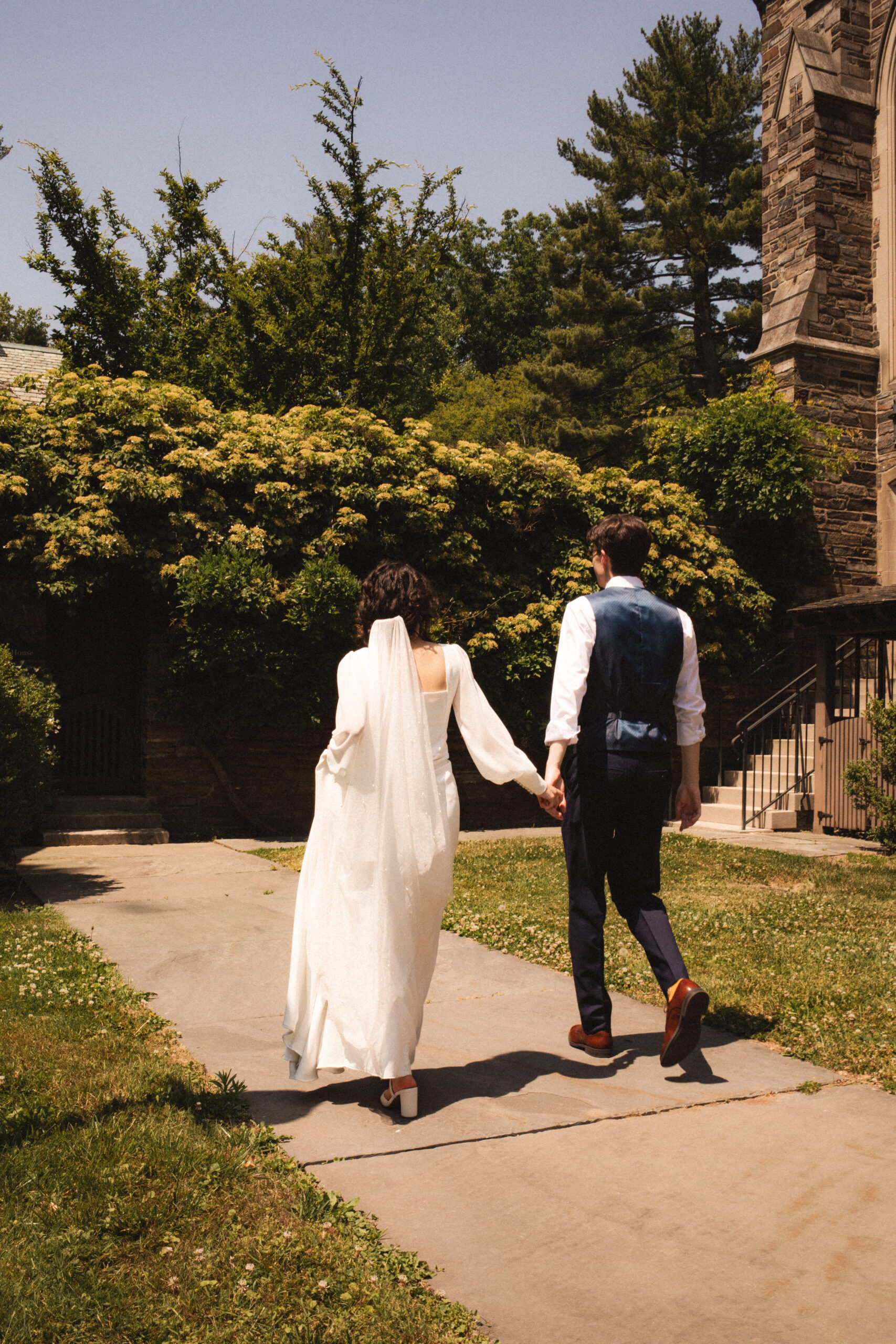 Summer Princeton University Wedding - allyfrances.com
